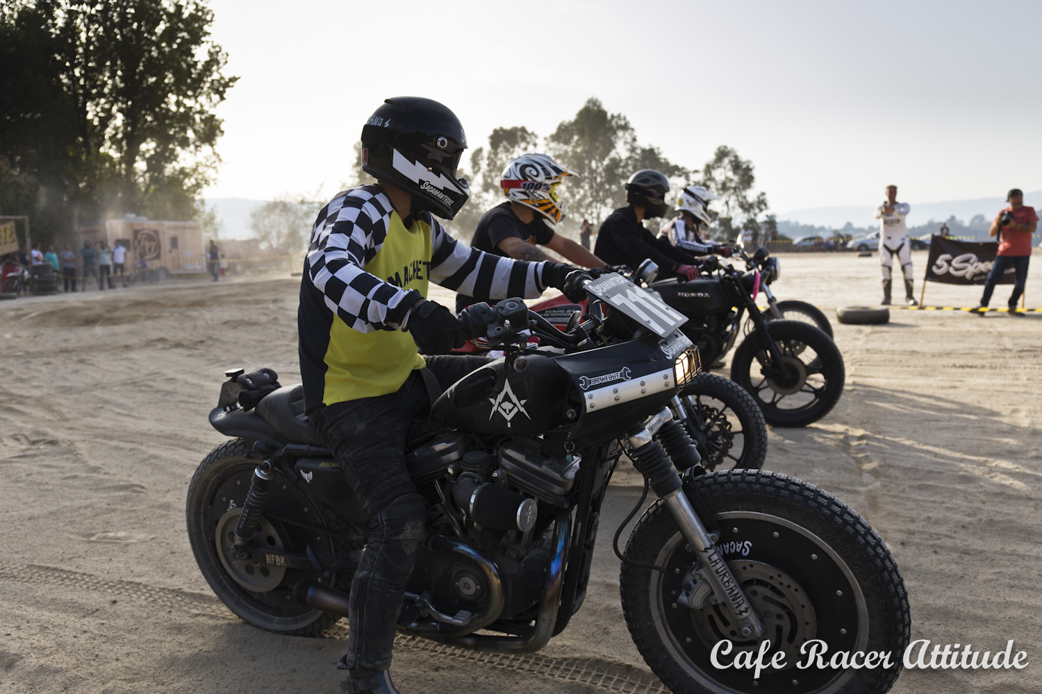 Cafe Racer Attitude: Dirt Track del Rosario (Fotos)
