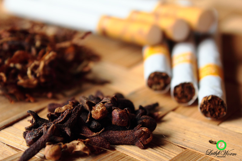 RUMAH AKSARA: MENGINTIP ASAL-USUL KRETEK DI NUSANTARA