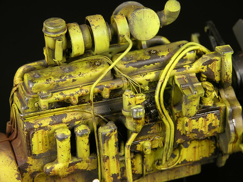 Caterpillar Engine 1/10 Scale Model