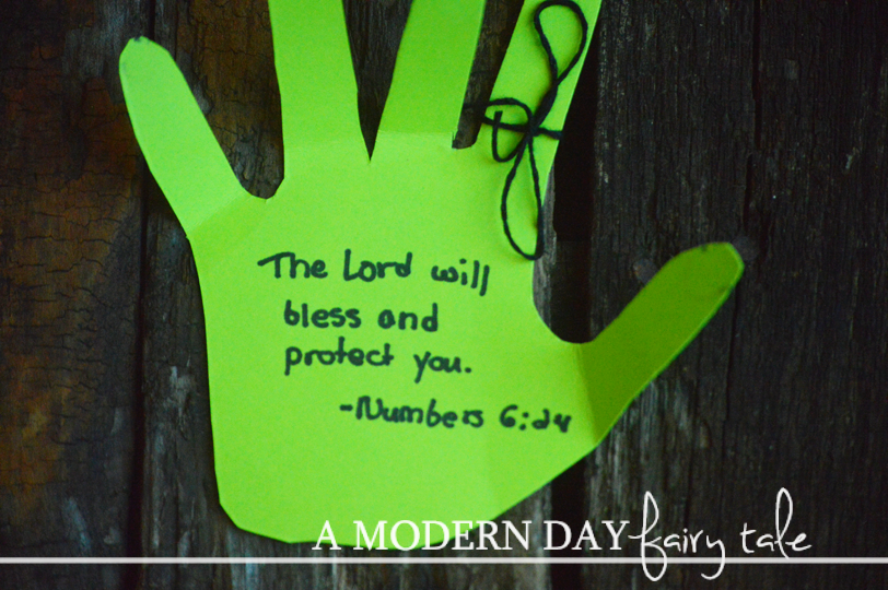 Memory Verse Hand Print {A Kids Craft} — A Modern Day Fairy Tale