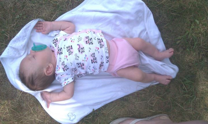 NurturingtheNaturalMama: Failure to Thrive does not mean YOU are a Failure.