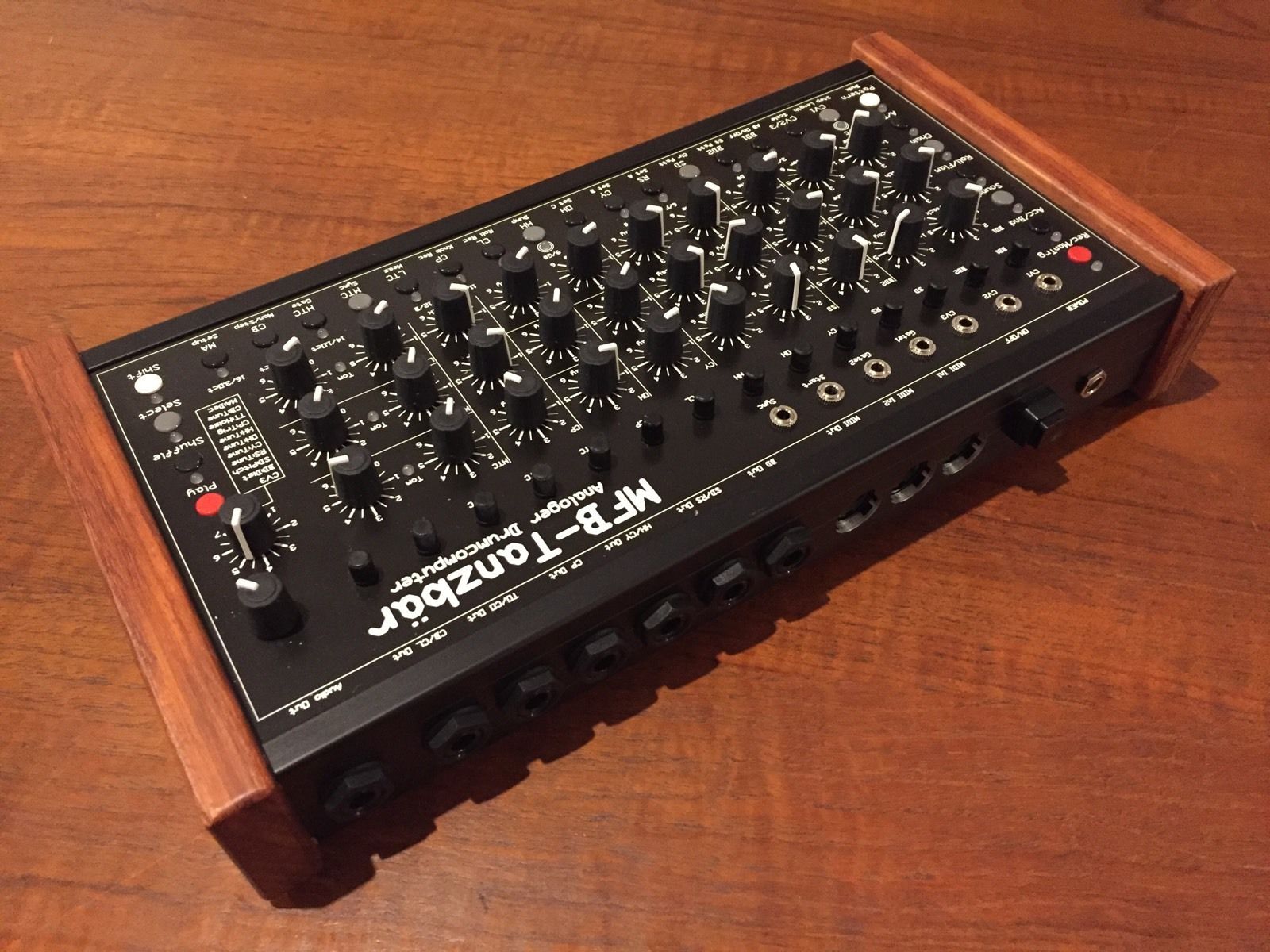 MATRIXSYNTH: MFB Tanzbär Analogue Drum Machine