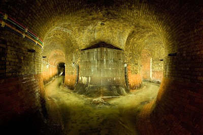 Living now...: Sewer life