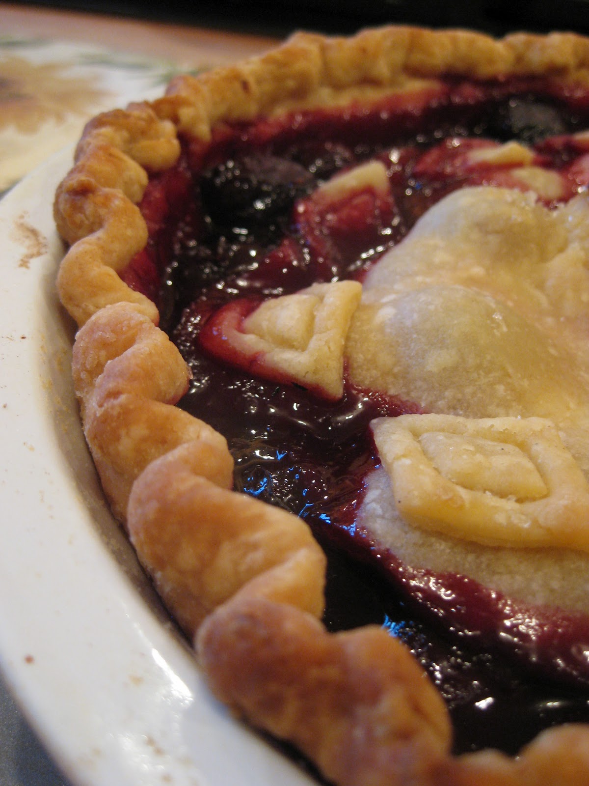 The Pie Experiment: Pie # 33: Floating Top Cherry-Vanilla Bean Pie