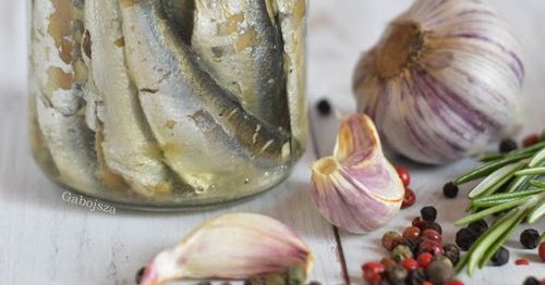 "Anya, ez isteni!...", avagy Gabojsza konyhája: Házi olajos hal „konzerv”