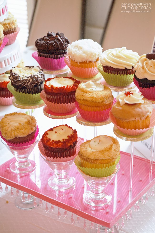 Pen + Paper Flowers: STYLING | Cupcake Delights Cupcake Challenge Table