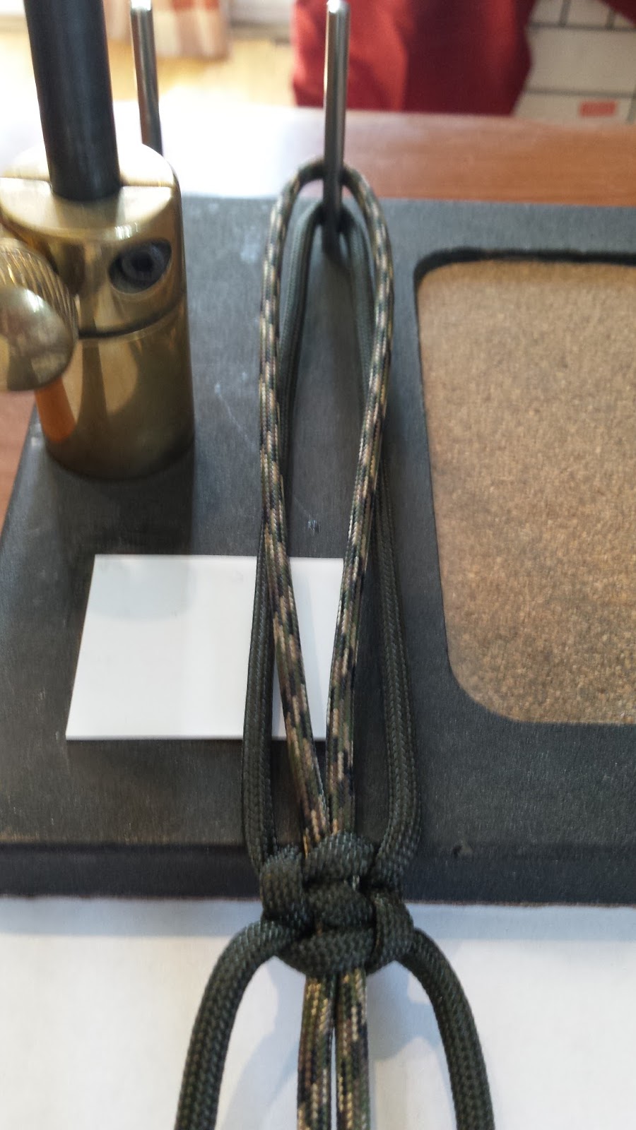 Ralph's Fly Box: Rover Lanyard Step-by-Step