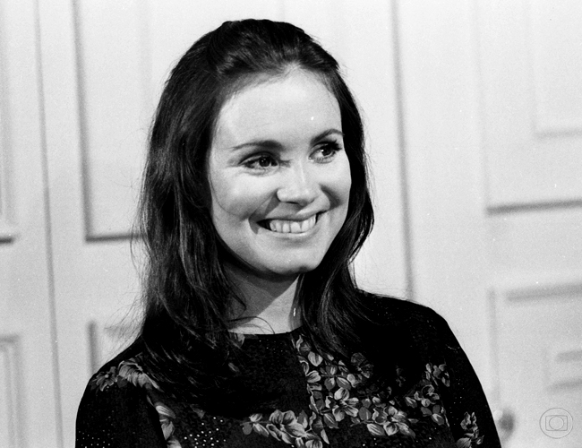 REGINA DUARTE (NAMORADINHA DO BRASIL): 70 FOTOS PARA REGINA DUARTE