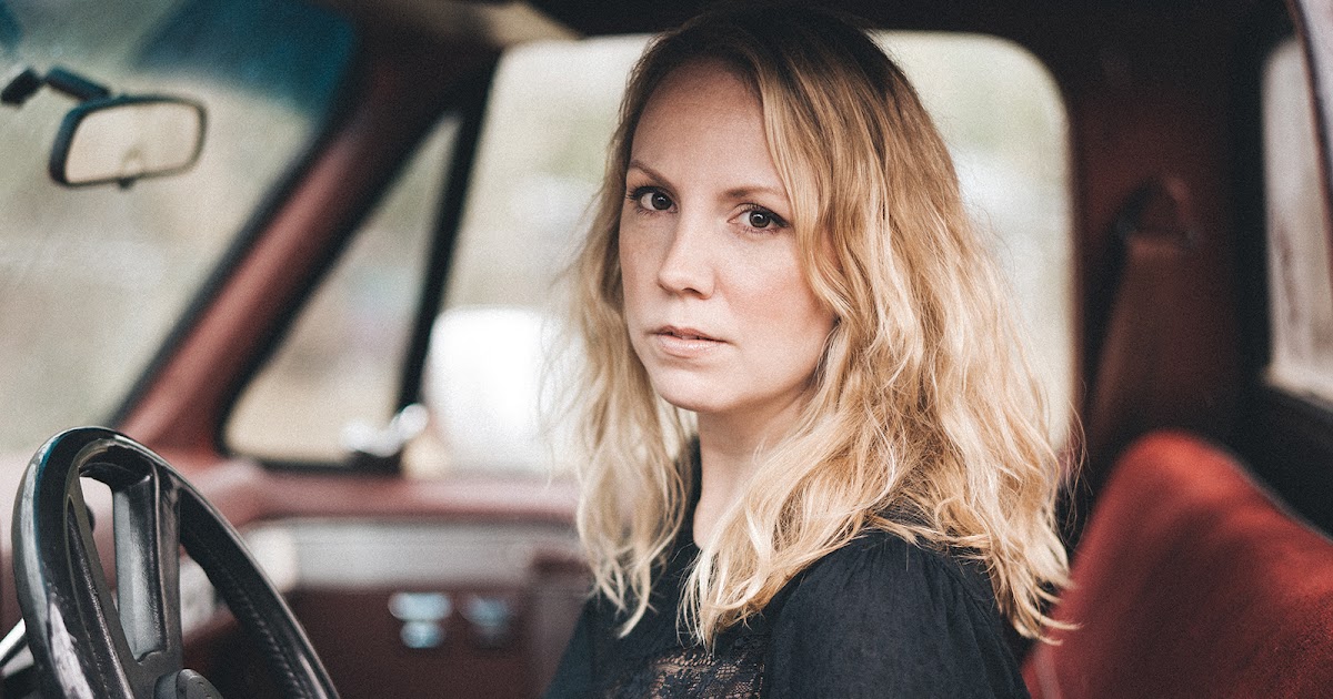 COME UN KILLER SOTTO IL SOLE: MARY BRAGG – LUCKY STRIKE (Self-Released ...