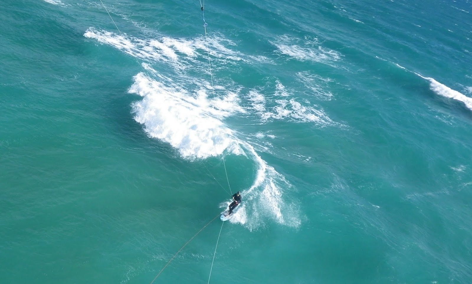 Peter's kitesurfing blog: Kitesurfing Sandy Point surf is a sublime ...