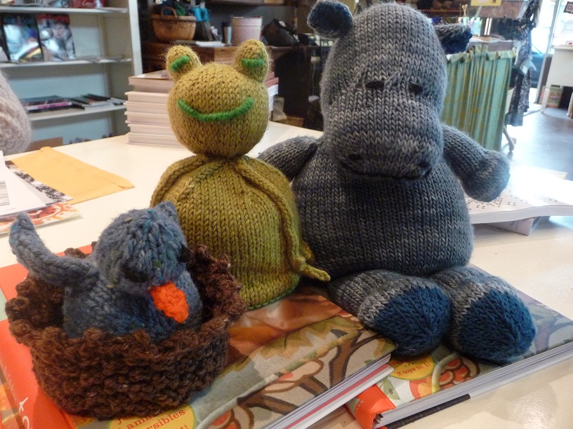 close knit: Books and Patterns