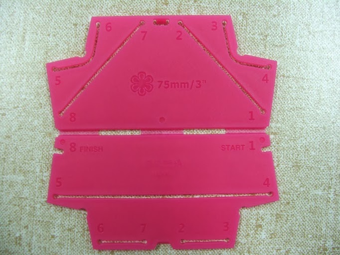 Clover Kanzashi Flower Tutorial