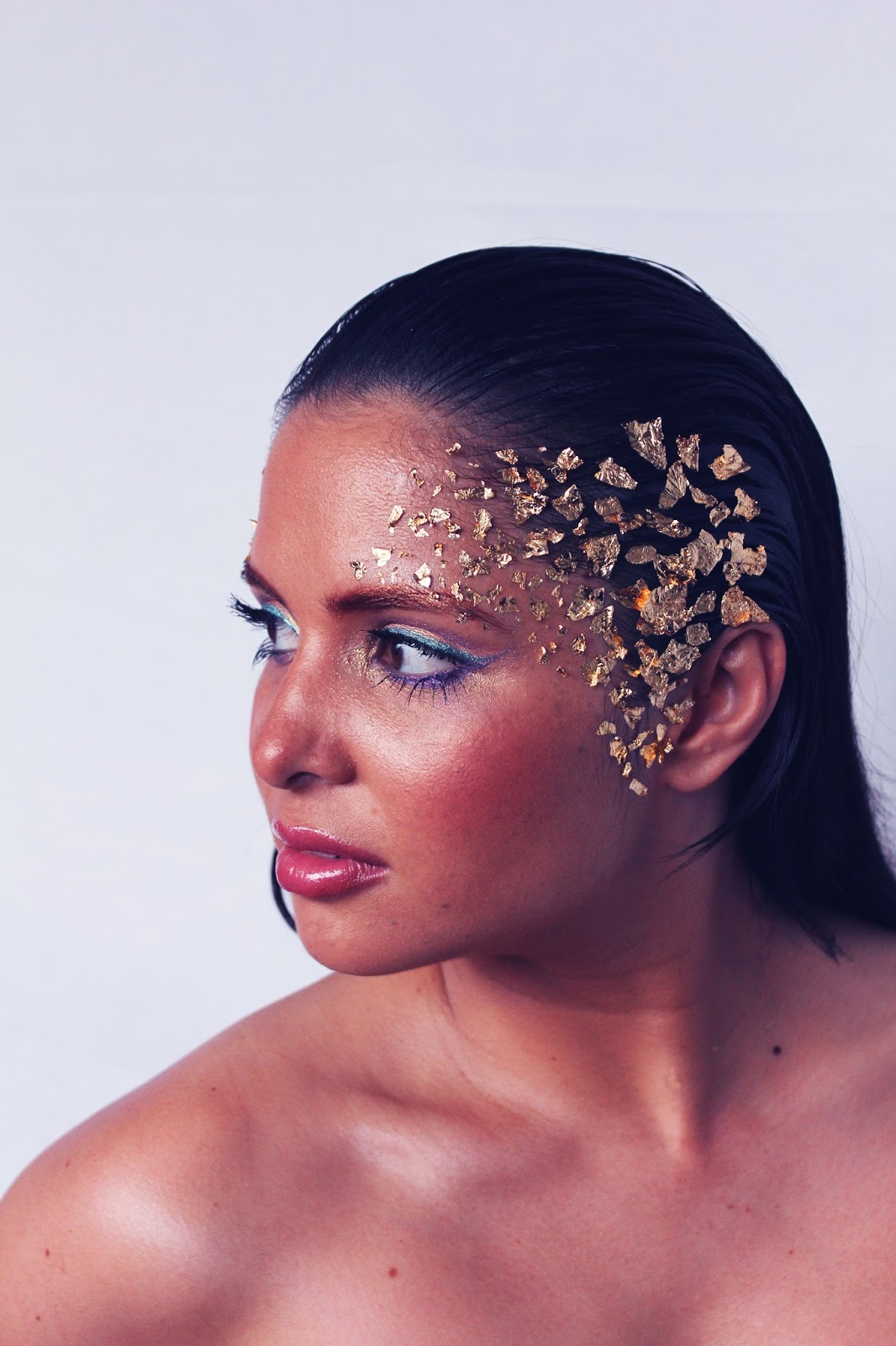 BloggaBling: Grecian Goddess Makeup with Gold Leaf | Tutorial