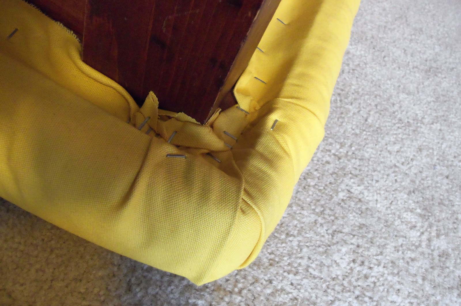 RE.created: {upholstered, TUFTED, ottoman.}