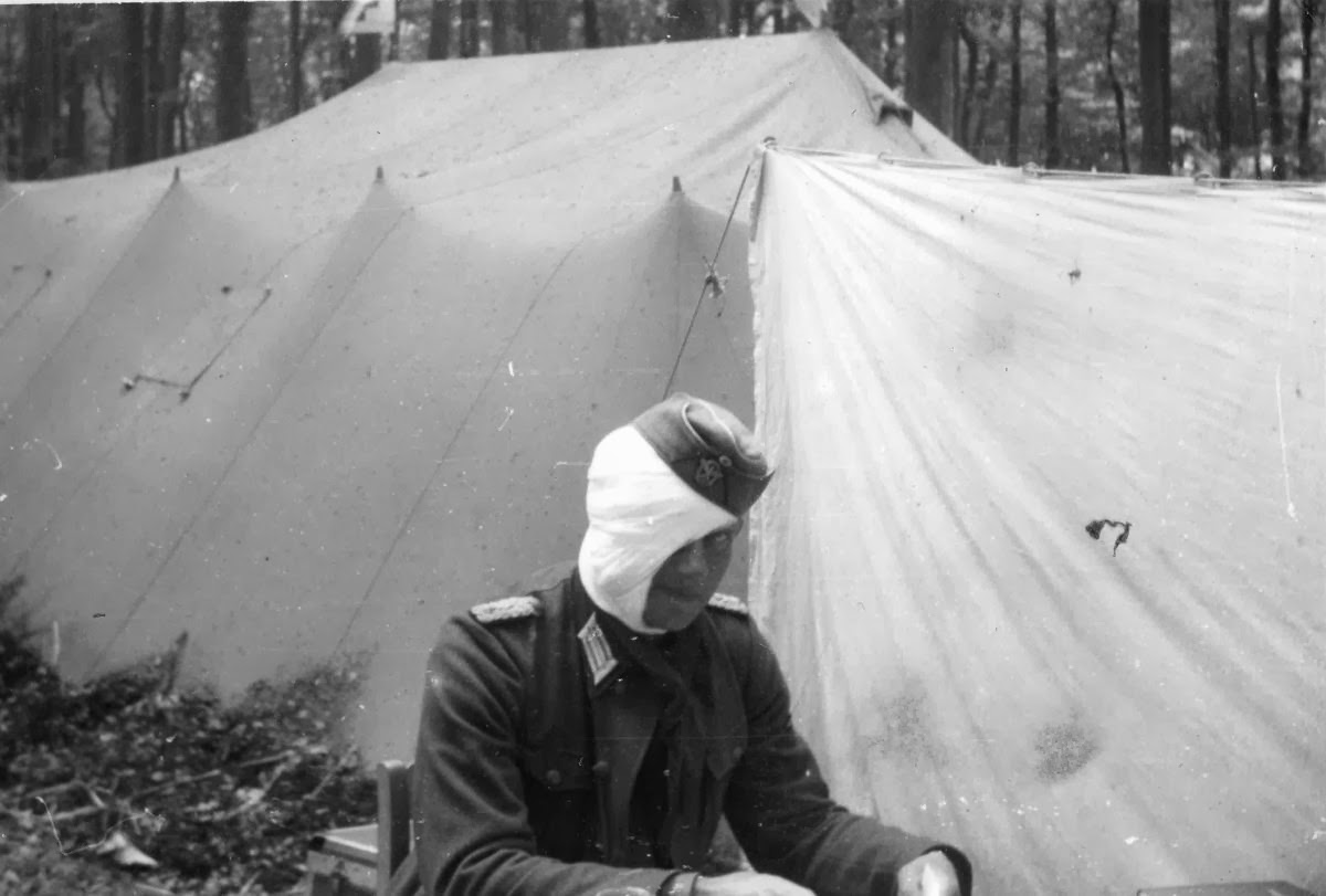 NAZI JERMAN: Foto 4. SS-Polizei-Panzergrenadier-Division