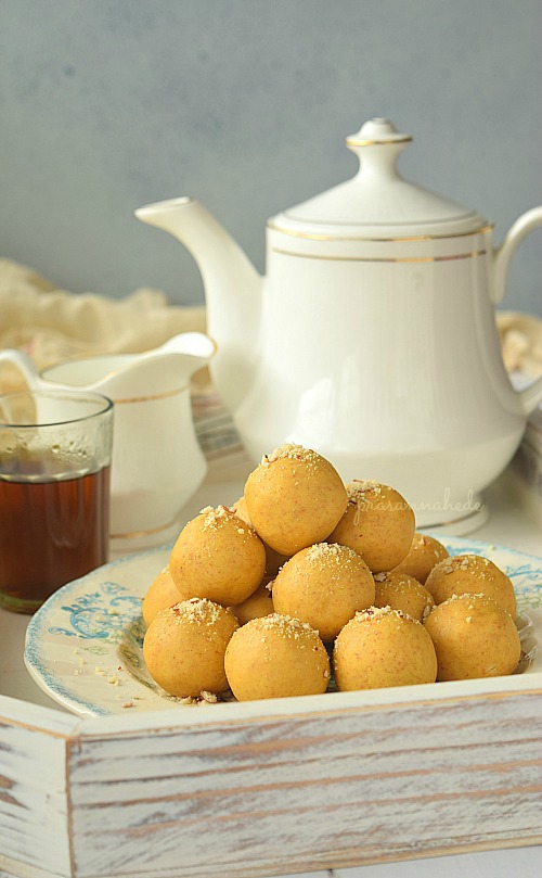 Besan Ladoo Recipe(Festive Ladoo Recipe) | Savory Bites Recipes - A ...