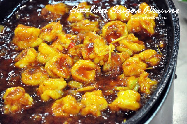 CHASING FOOD DREAMS: Restaurant Woo Ng Kee: A Blast From The Past!