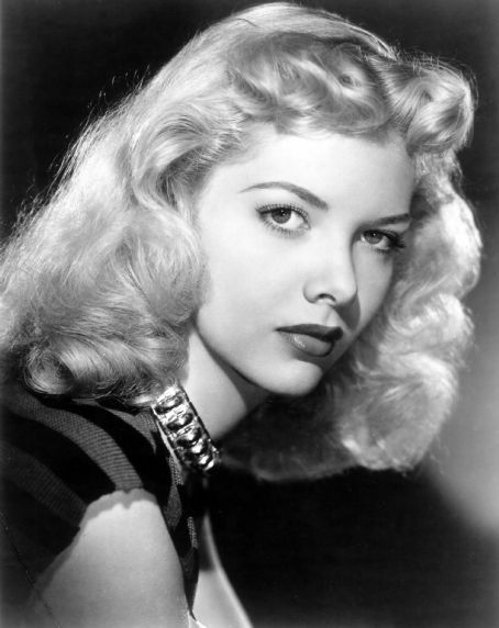 Noir and Chick Flicks: Paulette Goddard.