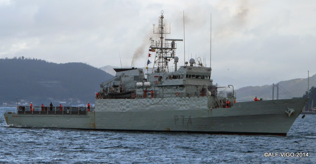 ALF Y SU MUNDO NAVAL: P74 ATALAYA en VIGO