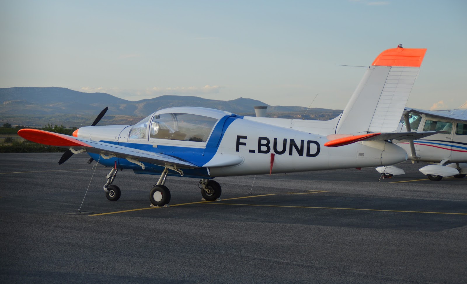 LFMP NEWS actualités de Perpignan-Rivesaltes: 13 AOUT 2017: F-GBXF, F ...