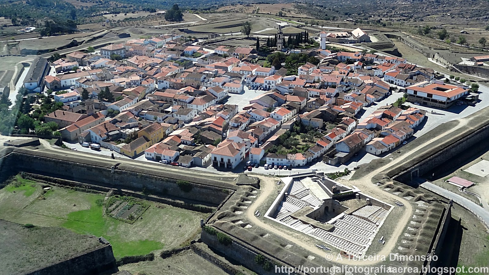 A Terceira Dimensão: Almeida