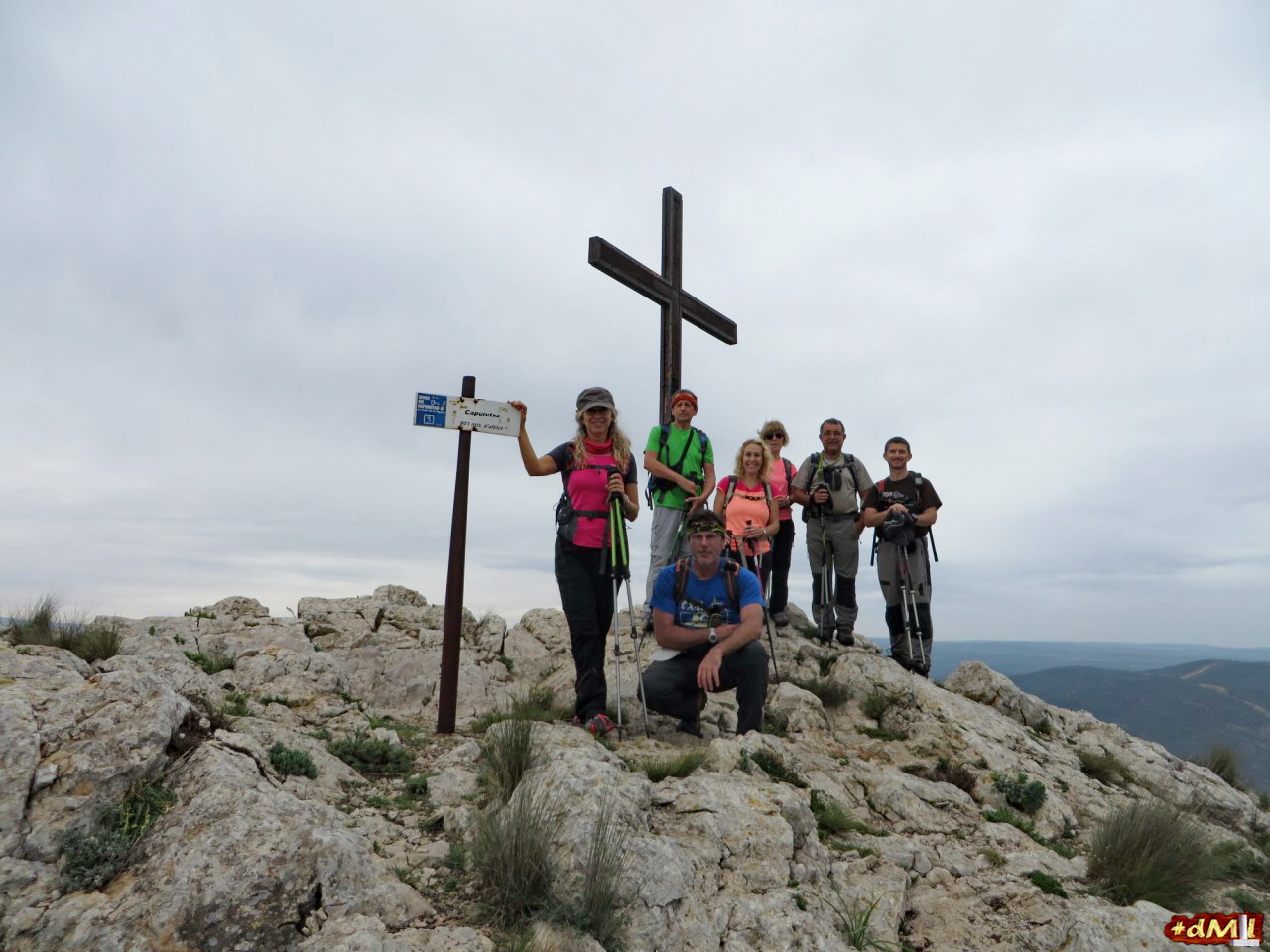 2015 - 10 Vertice geodésico La Silla y el Caporutxo / A+ 895 m / 15,39 ...