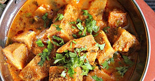 Aromatic Cooking: Suran Sabzi, Senai Kizhangu Curry, Yam Curry