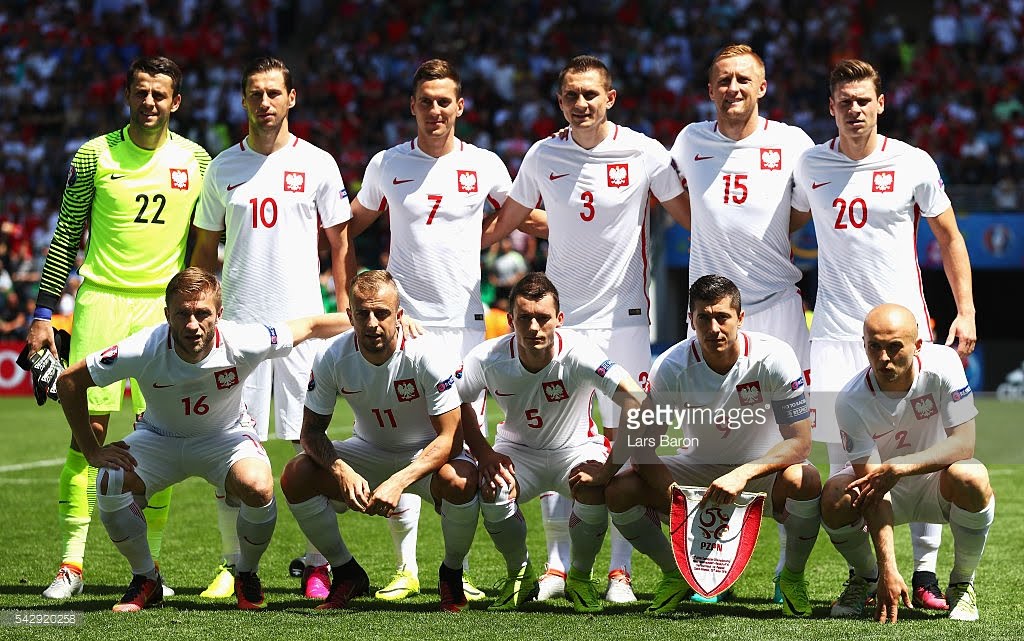 Kit Design, by eroj: 2016 Polônia (Home e Away)