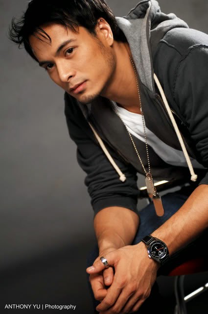 Man Central: Rafael Rosell: In Casual Wear