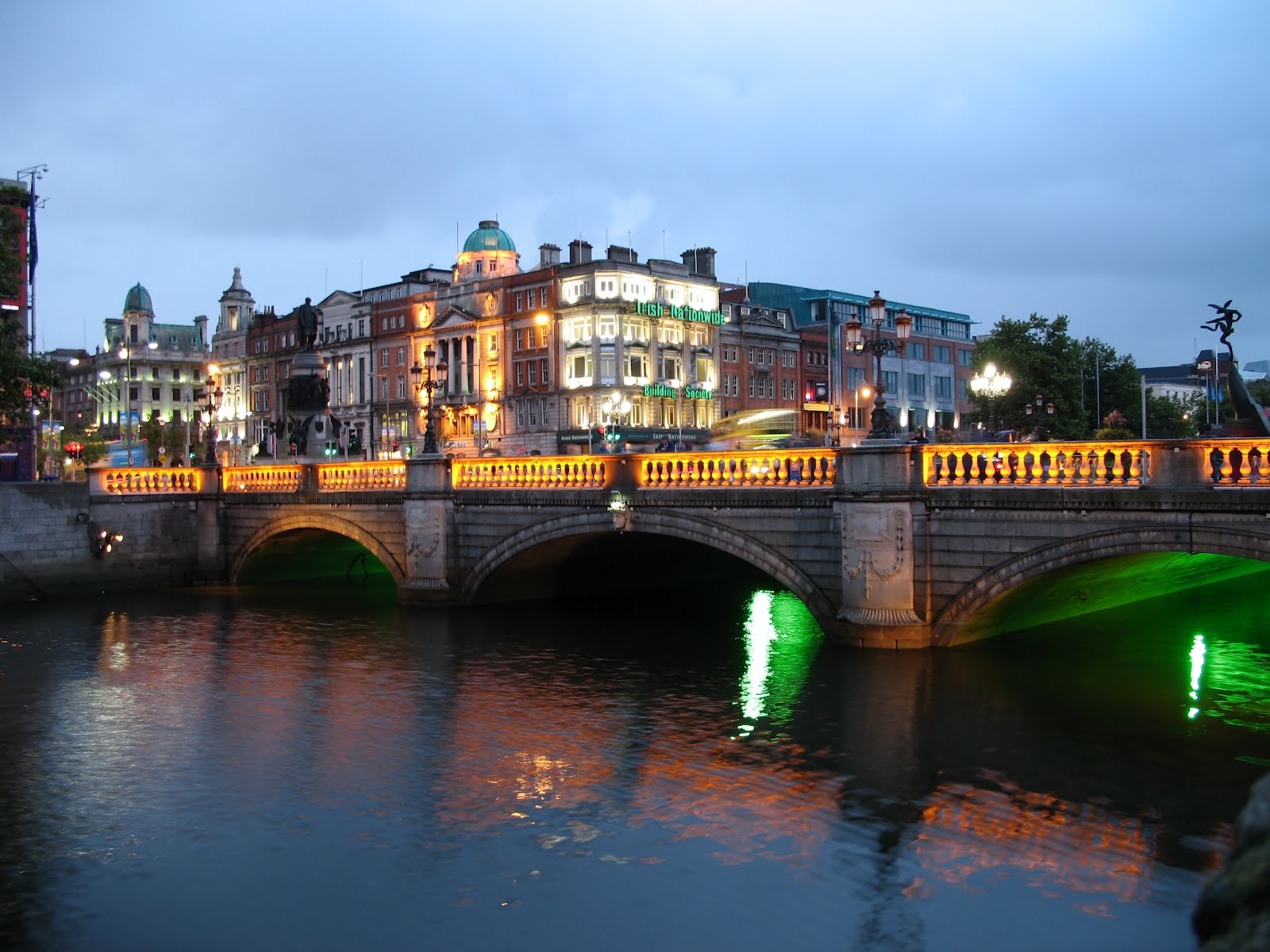 All About The Famous Places: Dublin Ireland At Night Beautiful Pictures ...