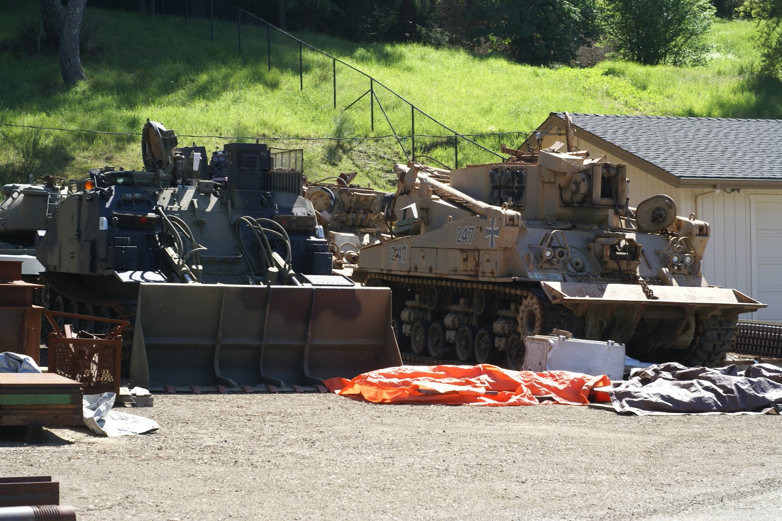 My Little World Of Dementia: Littlefield Tank Collection Part Four