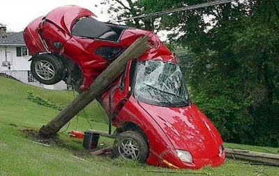 WE ARE INNOCENT: AMAZING CAR ACCIDENTS
