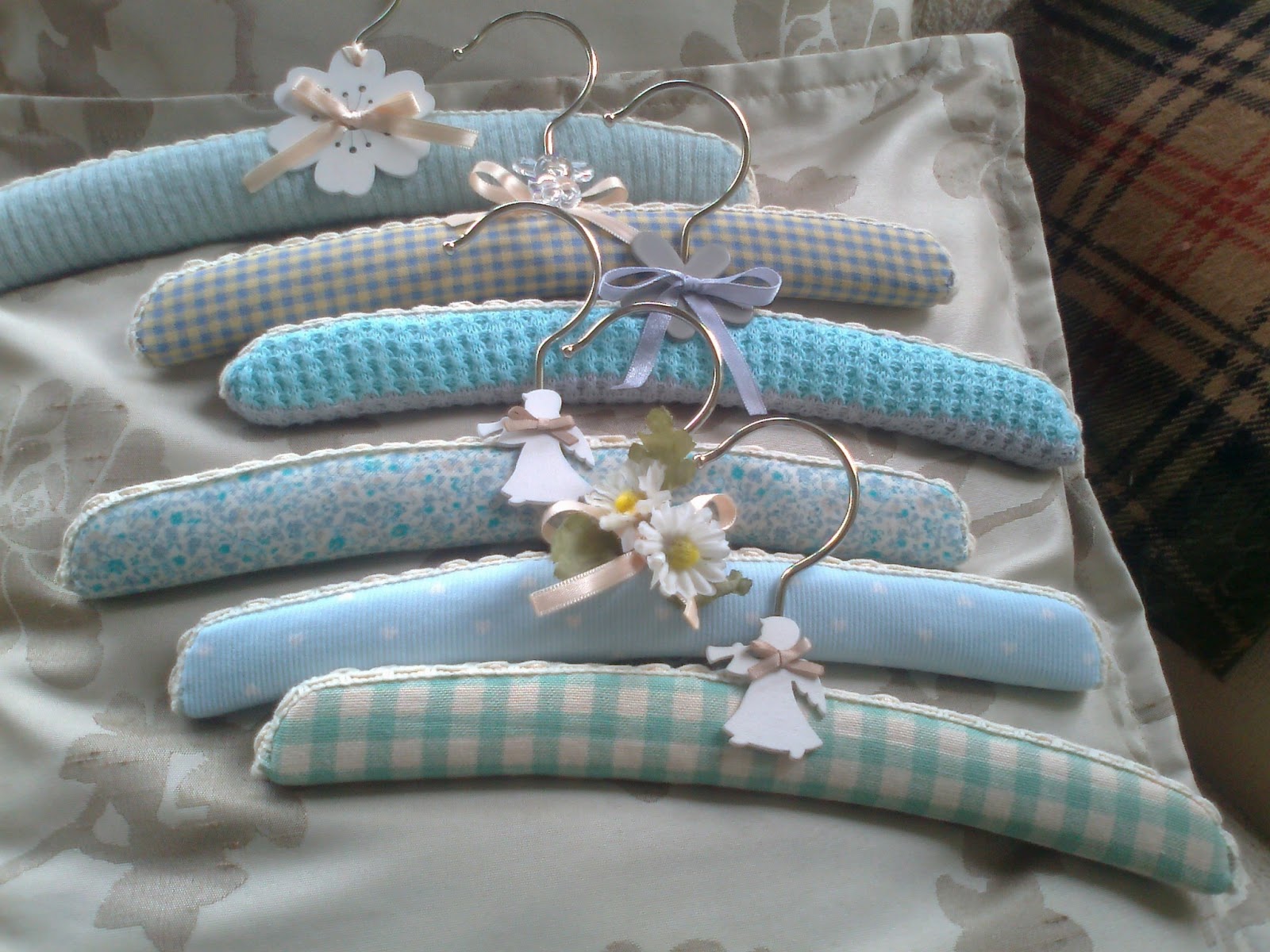 CARMEN FERRERA: PERCHAS FORRADAS