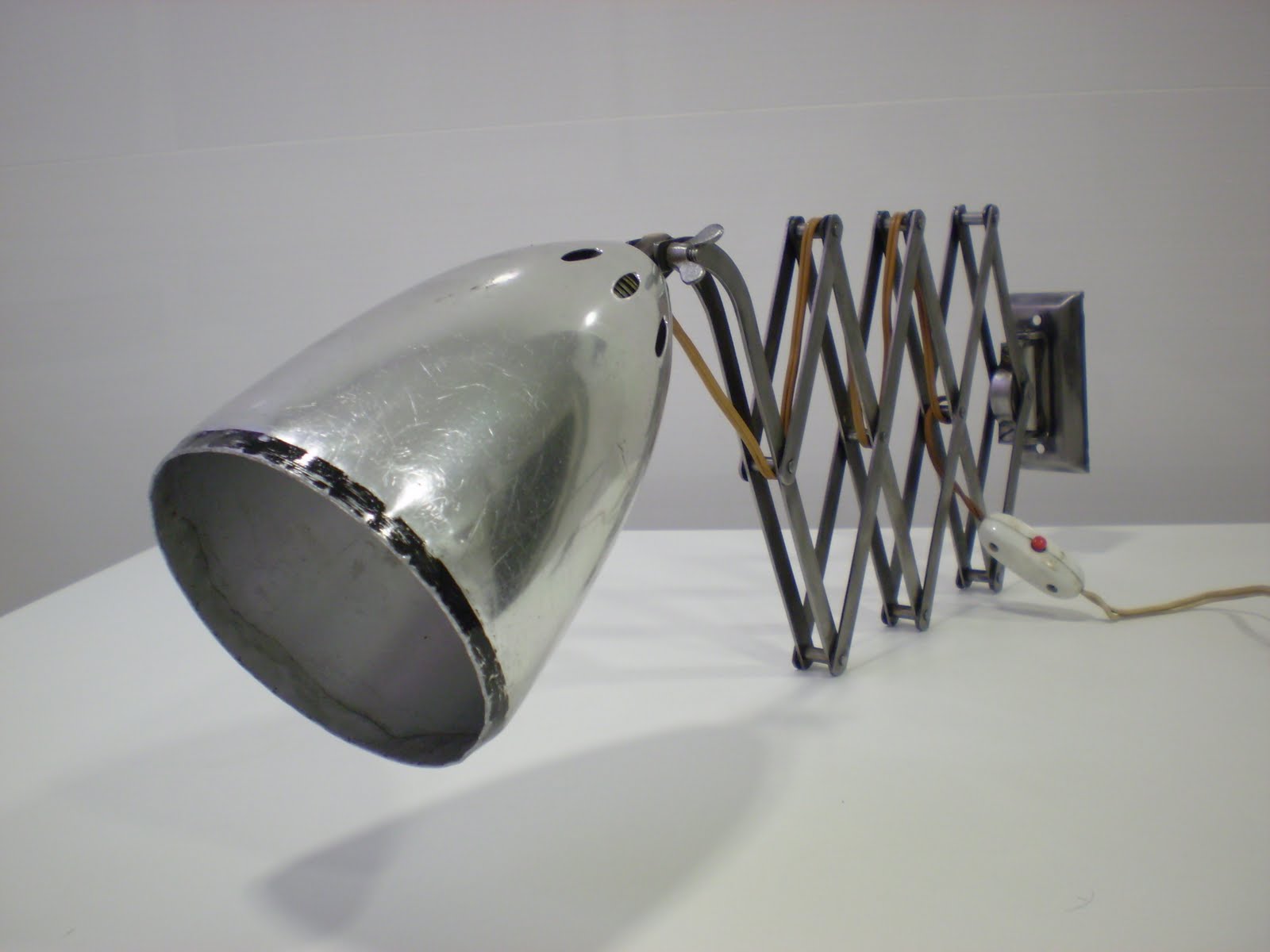Vintagería: Lampara industrial extensible, años 50