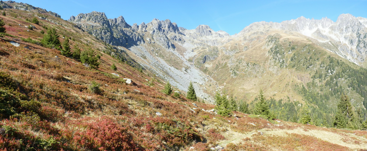 Grand Angle Voyages: Oisans - Le Rivier Allemont - Le Pas de la Coche