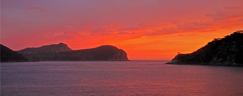 Kayaks across Bass Strait: Erith Island