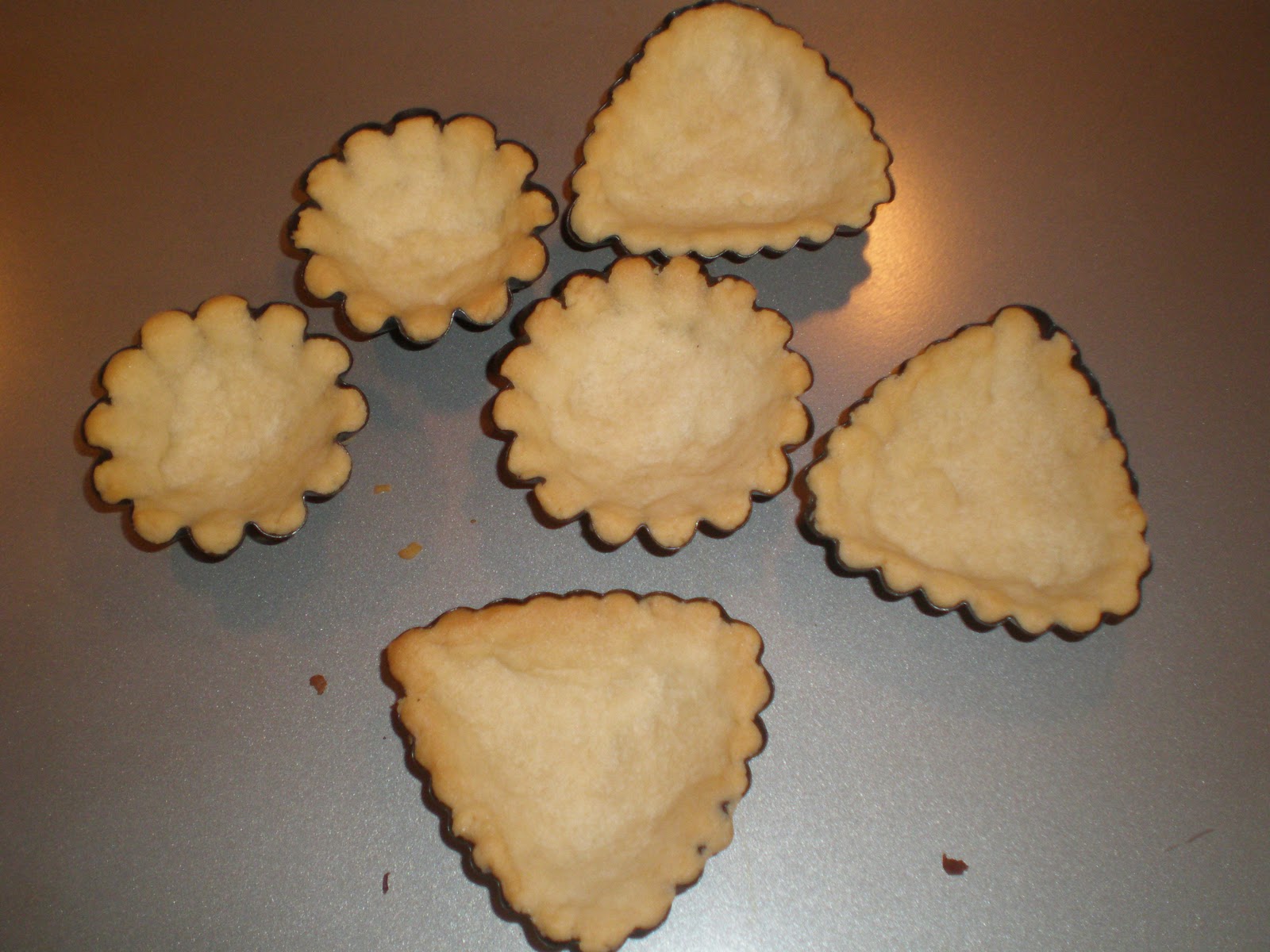 This And That: Sandkaker A Traditional Norwegian Christmas Cookie