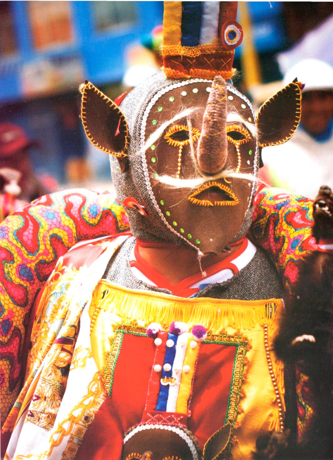 PUNO, CULTURA Y DESARROLLO: SONIA MOLINA SOBRE MASCARAS EN EL AIRE