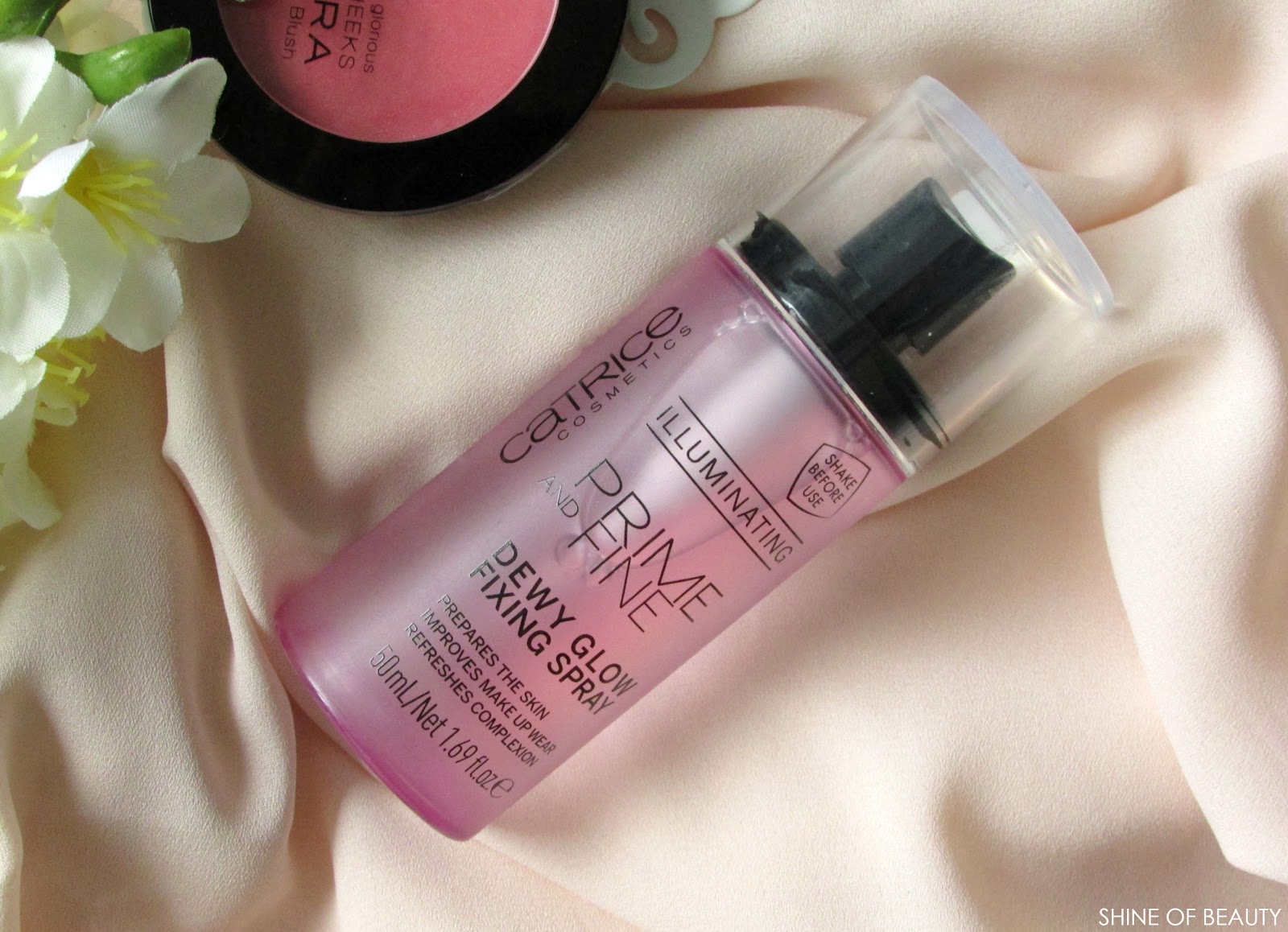 Catrice Prime&Fine Dewy Glow setting spray — Shine Of Beauty