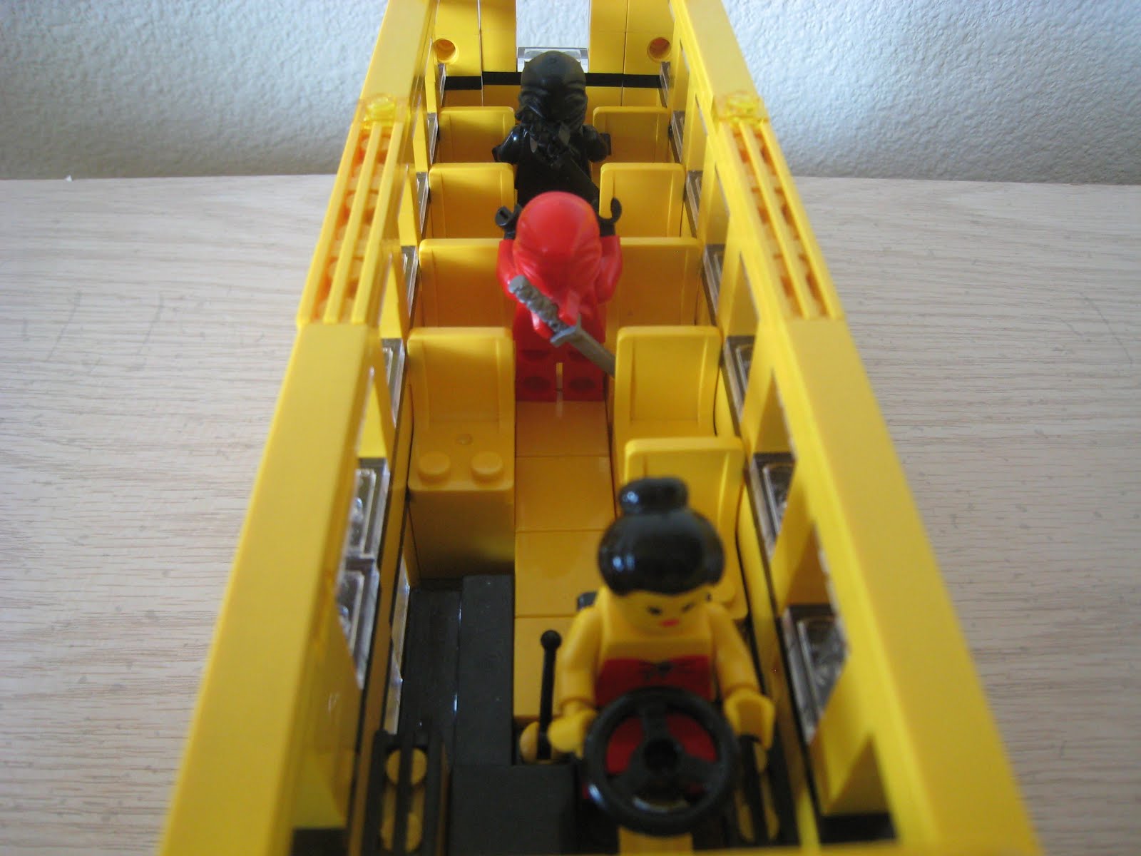 Lego R us: Lego Ninja School Bus