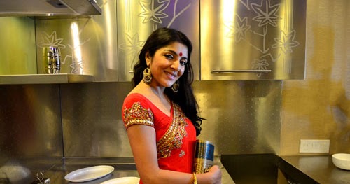 Locket Chatterjee Wiki, Biography, Dob, Age, Height, Weight, Husband ...