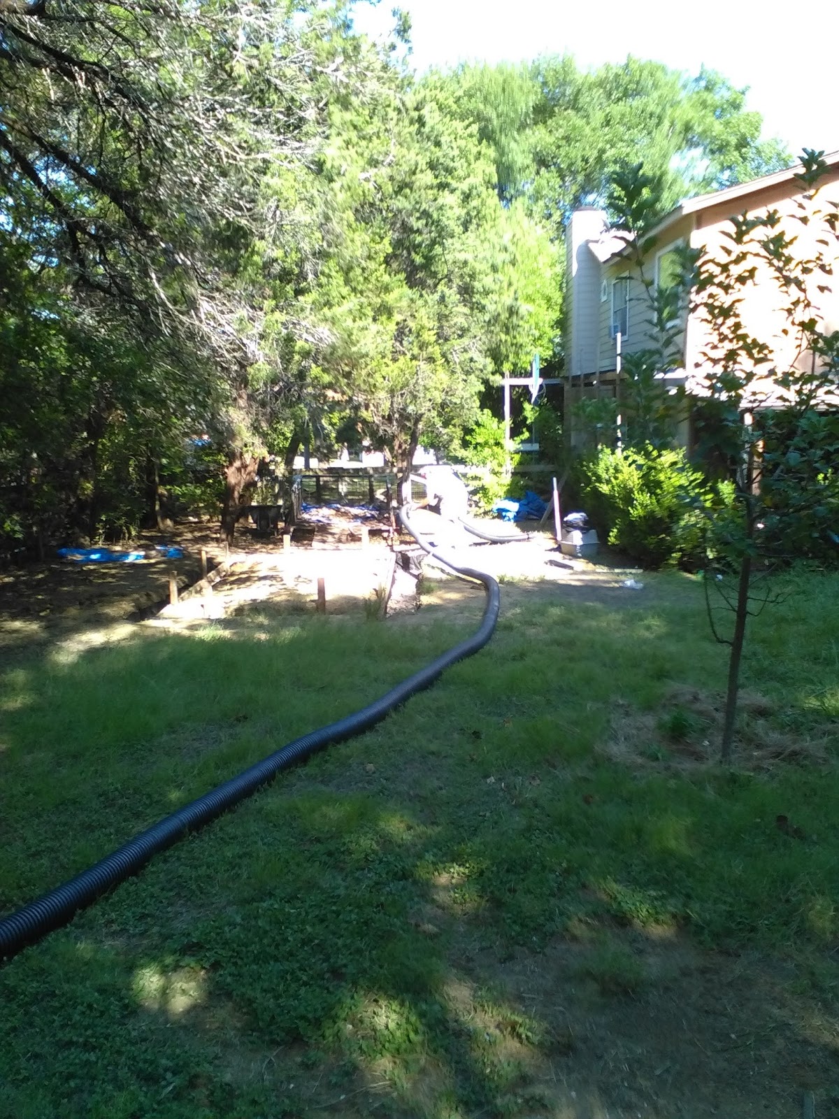 T-Brick Shed: Rubble Trench French Drain Installation – Offgridburbia