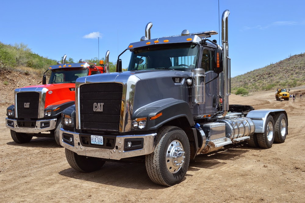 DIECIOCHO RUEDAS: CATERPILLAR PRESENTÓ SU NUEVO TRACTO CAMIÓN ...