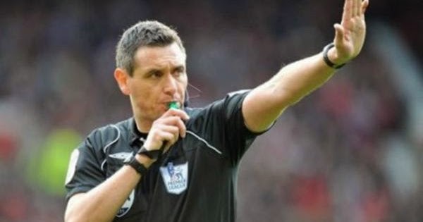peraturan untuk menjadi seorang wasit - Sepak Bola