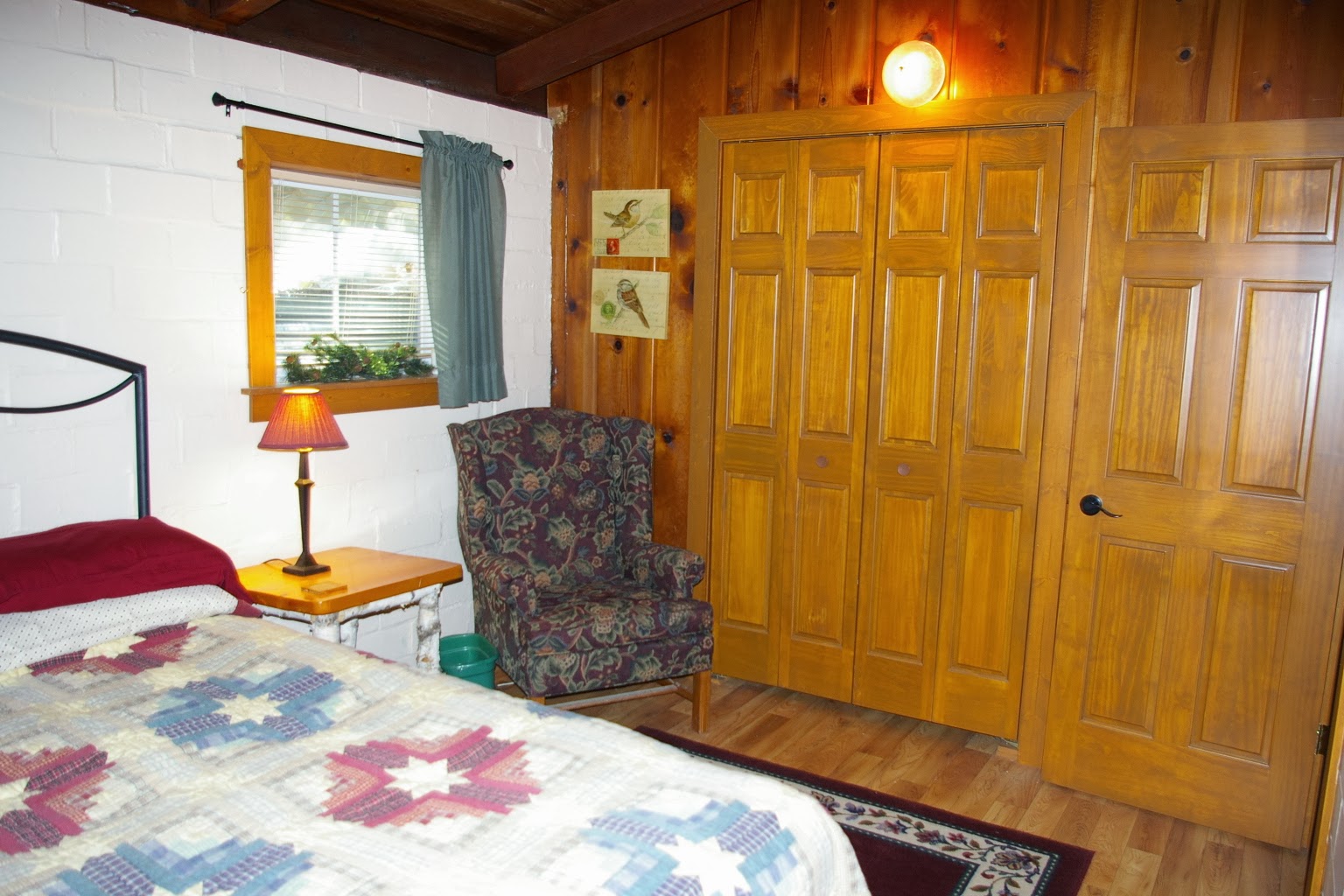 Spring Lake Cabin: Beautiful renovated lakefront cabin for sale $154,900