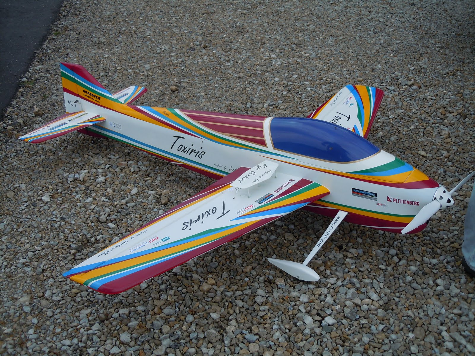 FAI-F3A FROM FRANCE: OFFICIAL PRACTICE FLIGHTS AND PROCESSING