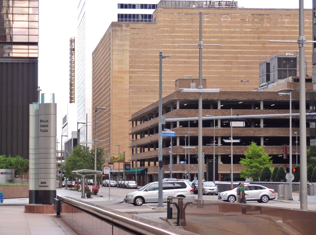 Houston in Pics: Foley's Building and Garage prior to demolition (2013