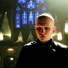 GOTHAM - "La Regina di Gotham" Recensione dell'episodio 4x11 "Queen ...