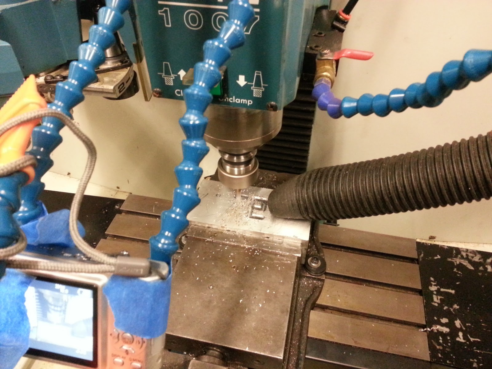 YAMEB: Getting the Dyna Myte 1007 CNC Mill Working