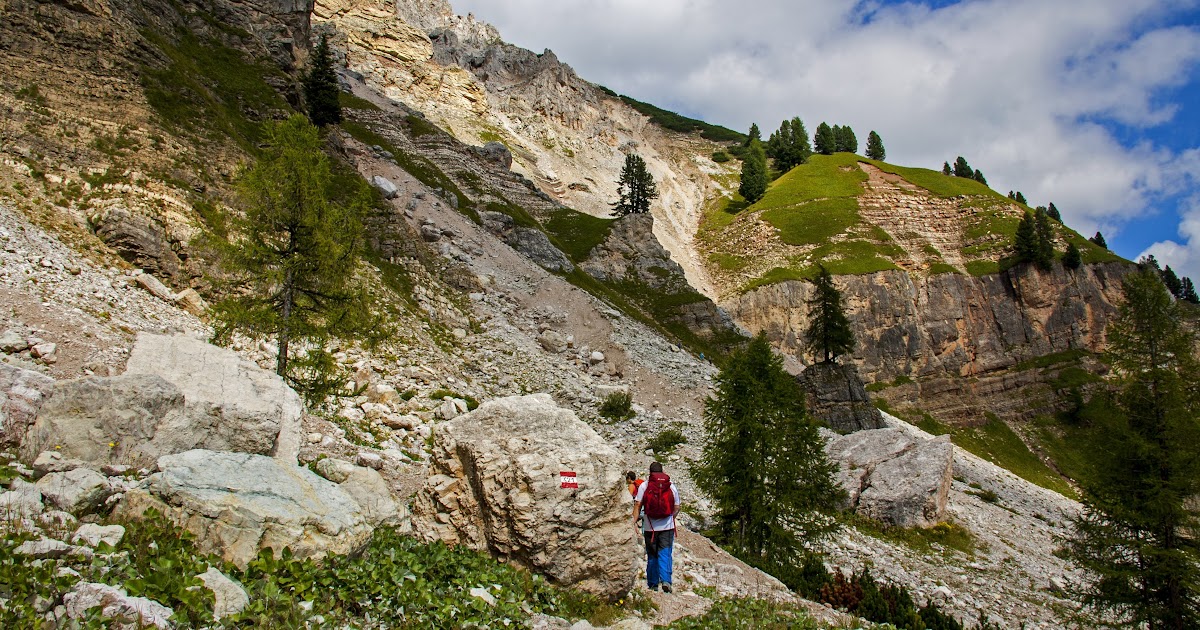 Canyoning - Caving: Via Ferrata Sentiero Astaldi, Tofana, Dolomites